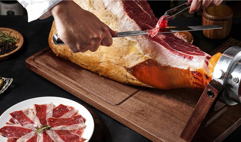 All about Spanish Meats and Caviar for thanksgiving dinner, enjoy ...